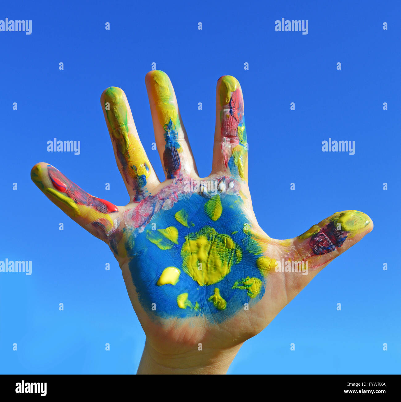 Hand kid hi-res stock photography and images - Alamy