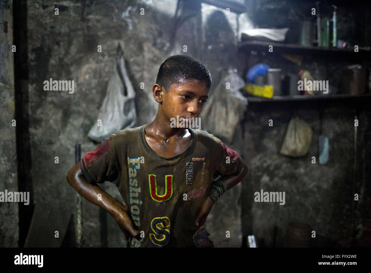 Child sweating hi-res stock photography and images - Alamy