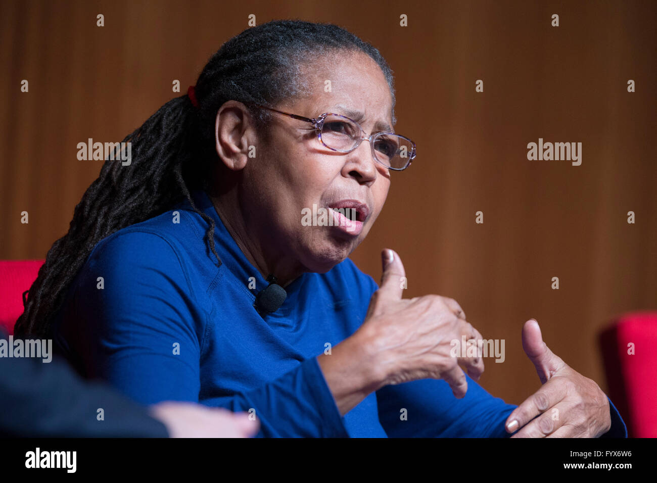 Former U.S. Army Nurse Corps Major Liz Allen speaks at the Vietnam War ...