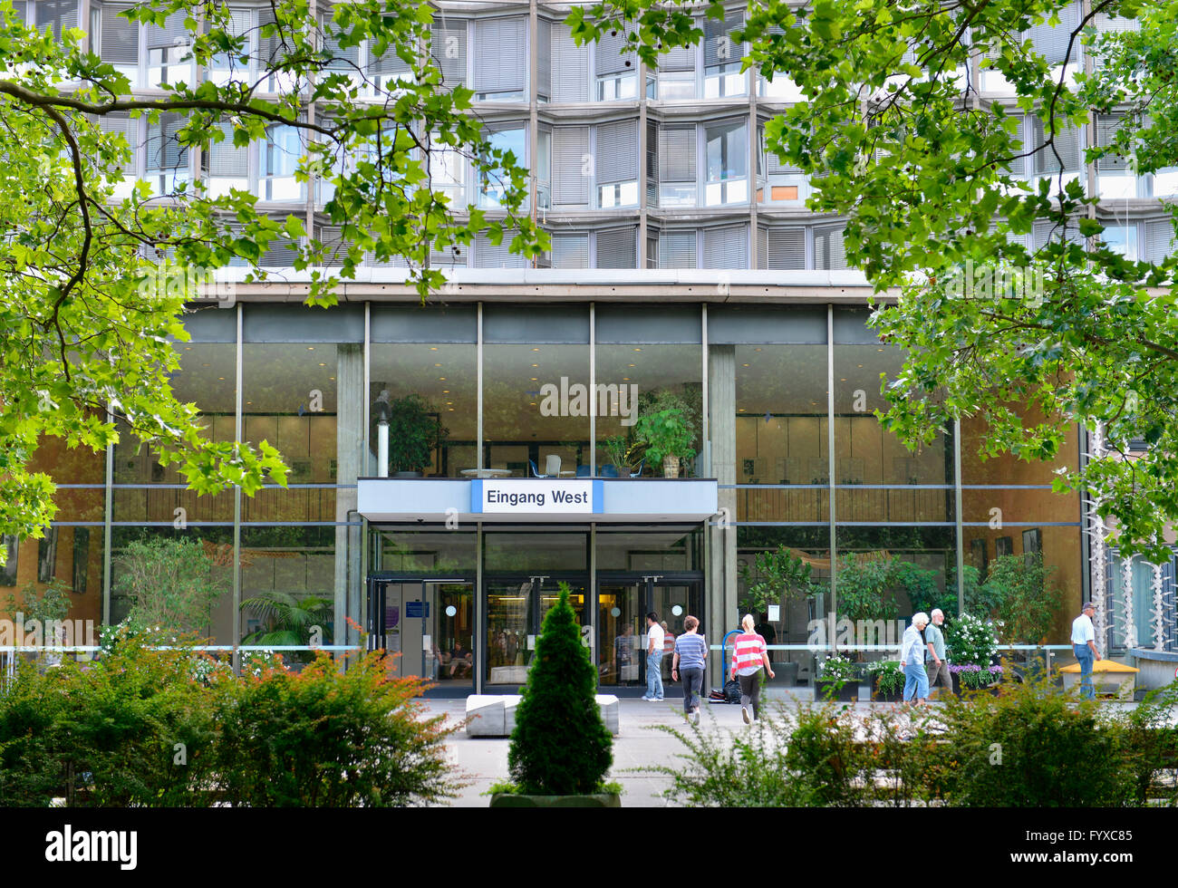West entrance, Hospital Benjamin Franklin, Hindenburgdamm, Steglitz ...