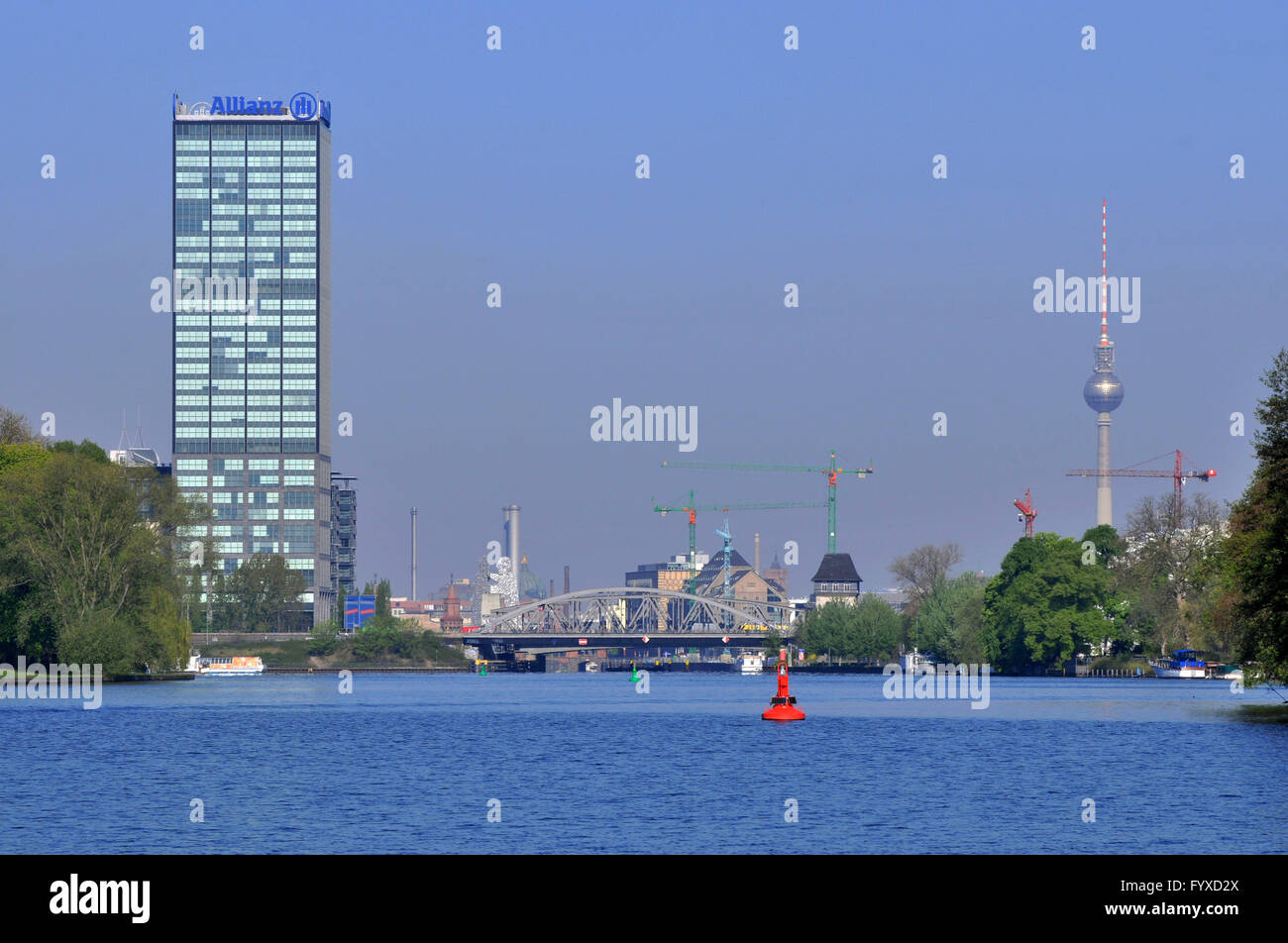 Treptowers berlin hi-res stock photography and images - Alamy