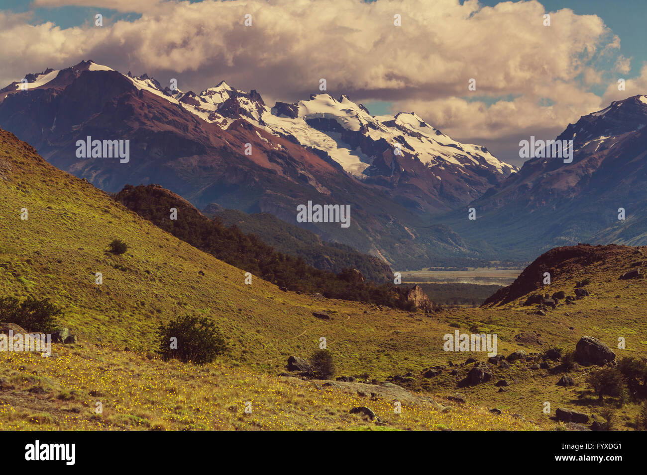 Andes moun hi-res stock photography and images - Alamy