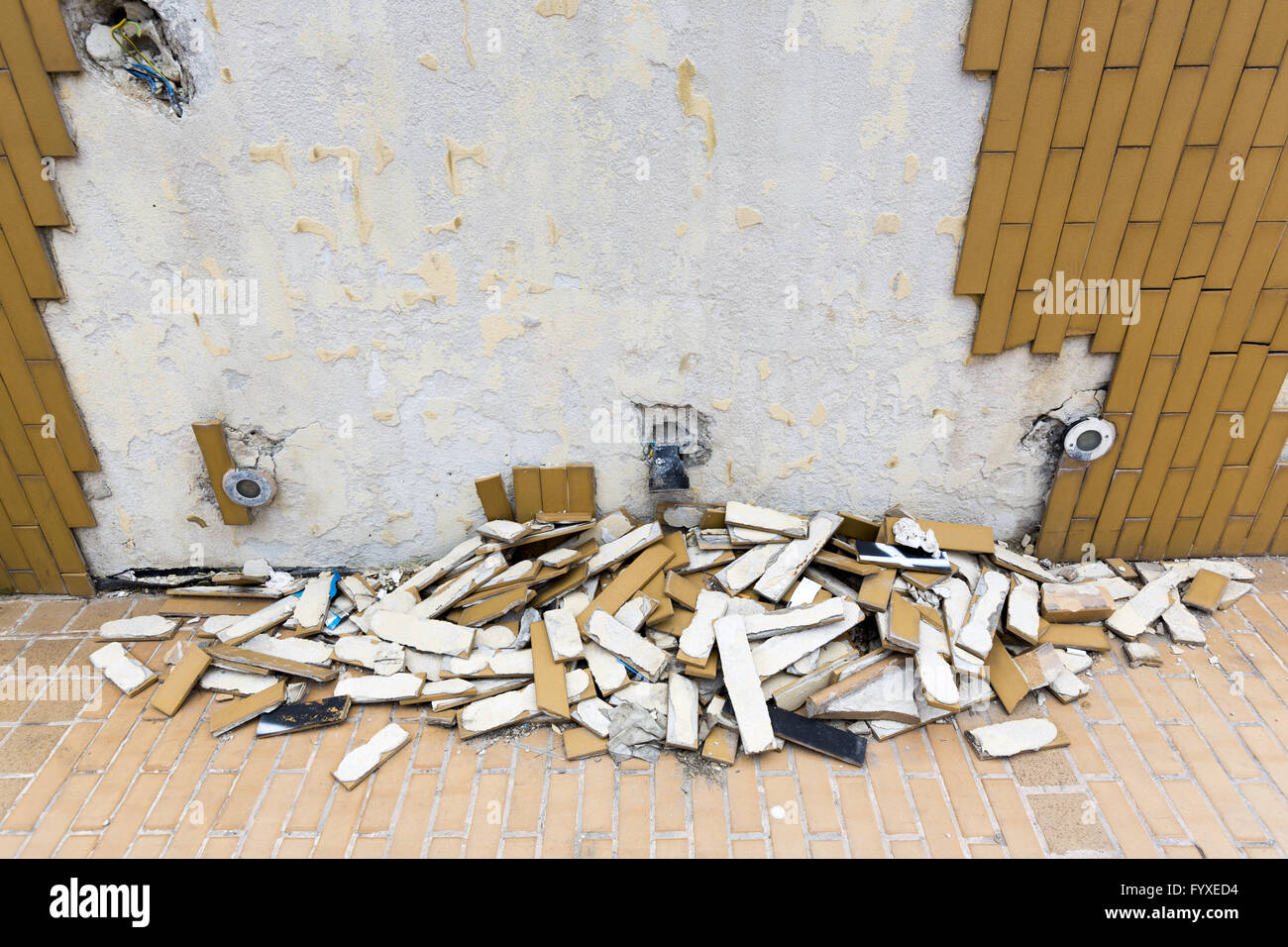 Fallen tiles hi-res stock photography and images - Alamy