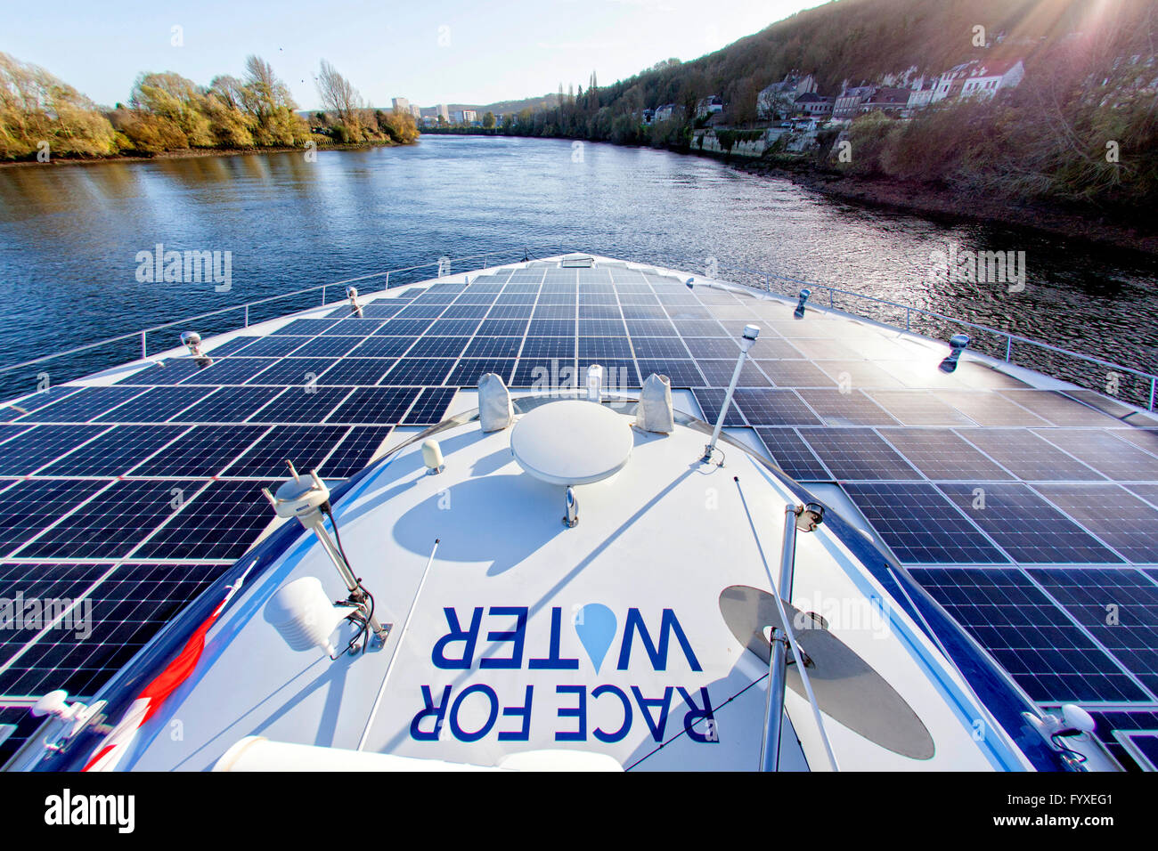The MS Tûranor PlanetSolar is currently the largest solar boat ever ...