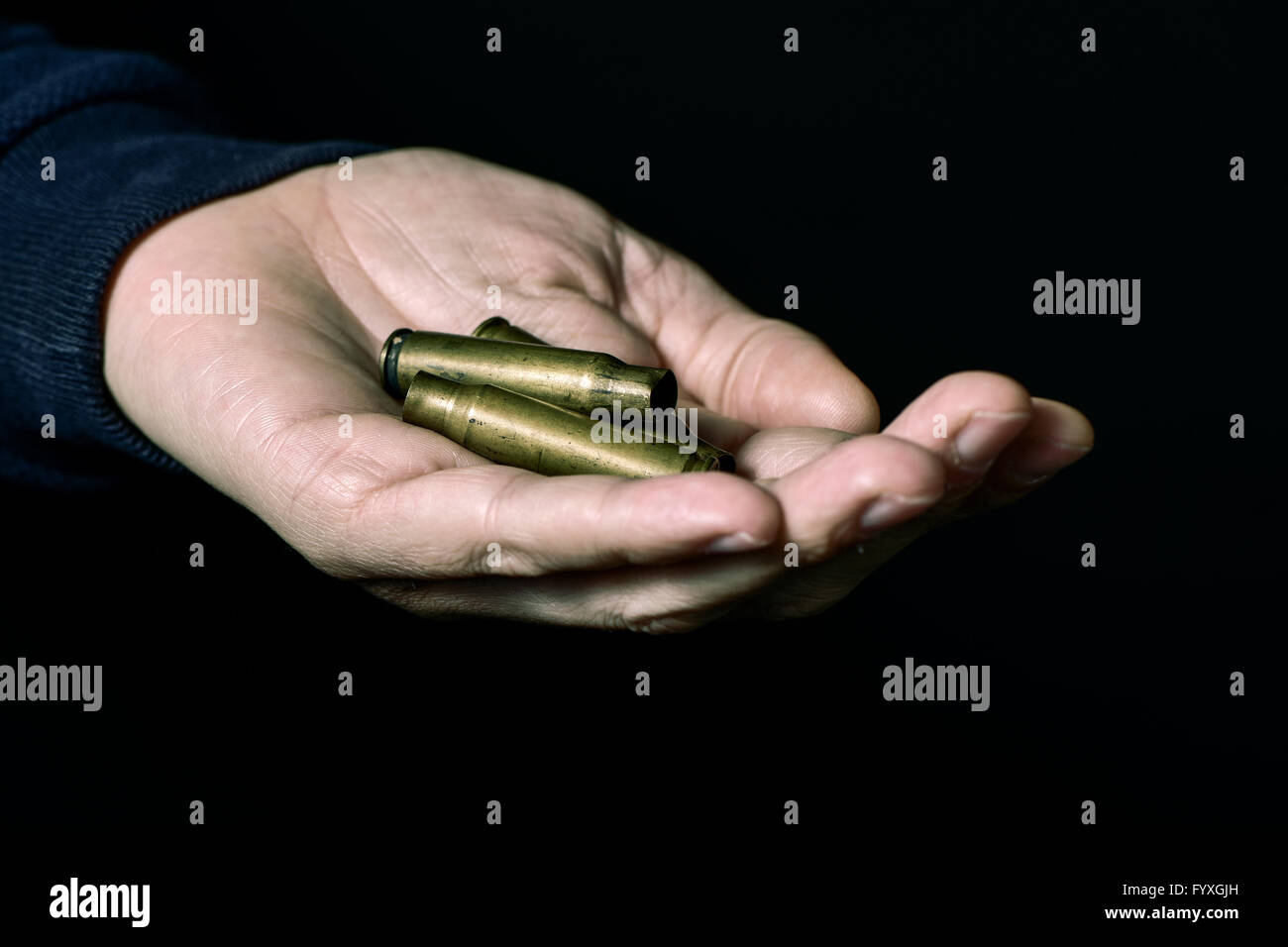 Bullets and shotgun shells hi-res stock photography and images - Alamy