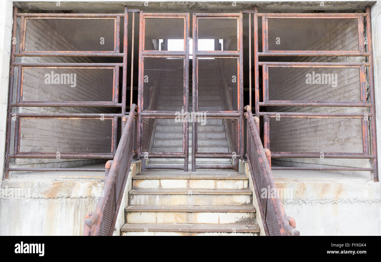 old rusty fences gate Stock Photo - Alamy