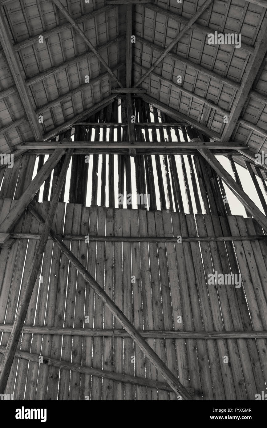 Inside interior indoor structure hi-res stock photography and images ...