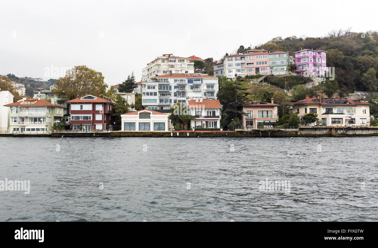 Bosphorus houses buildings hi-res stock photography and images - Alamy