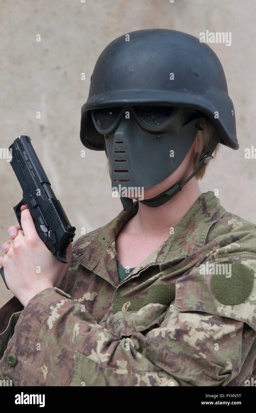 Airsoft hi-res stock photography and images - Alamy