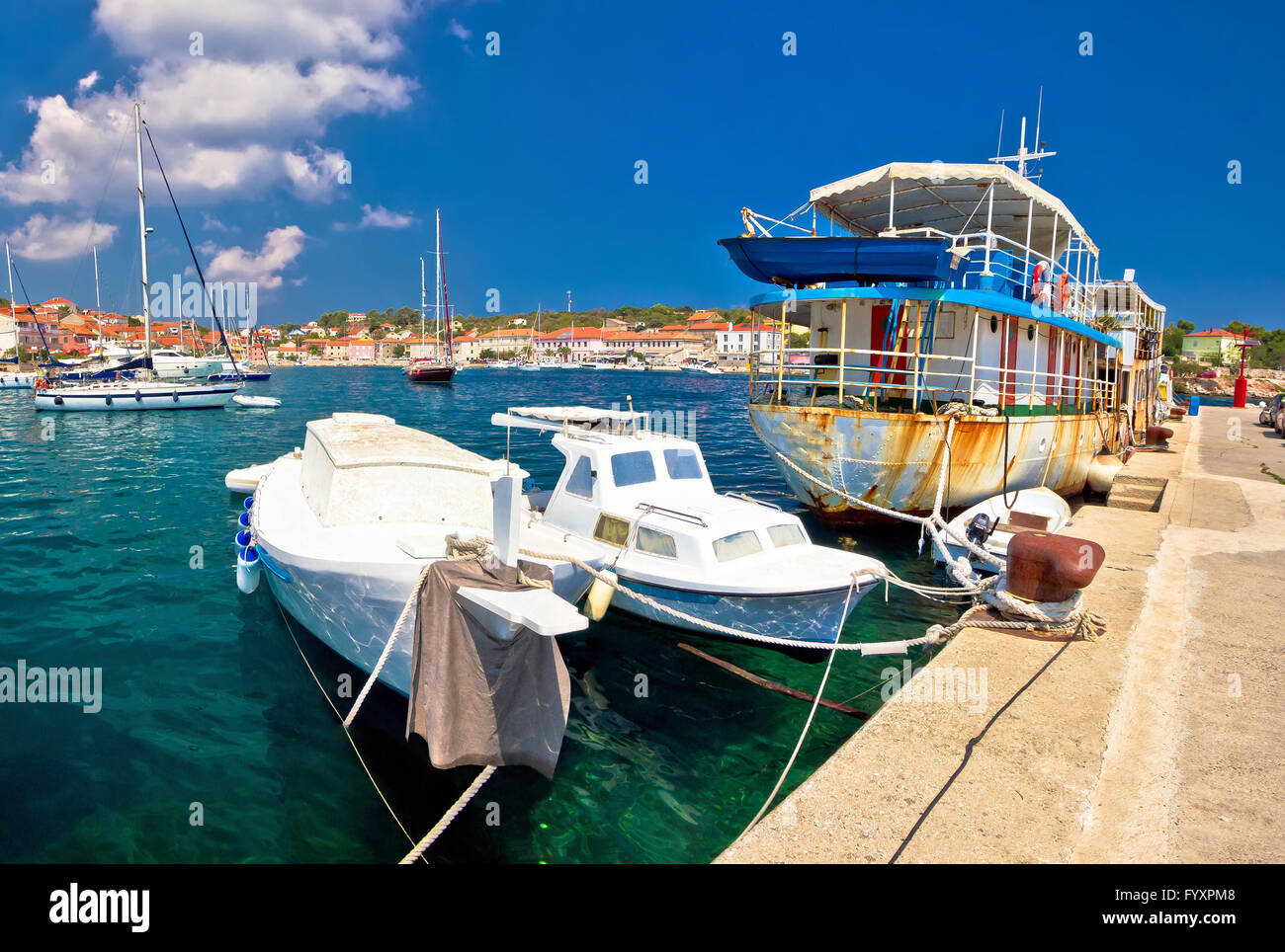Croatian fishing boat hi-res stock photography and images - Alamy