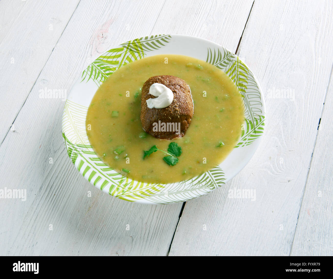 Pie floater hi-res stock photography and images - Alamy
