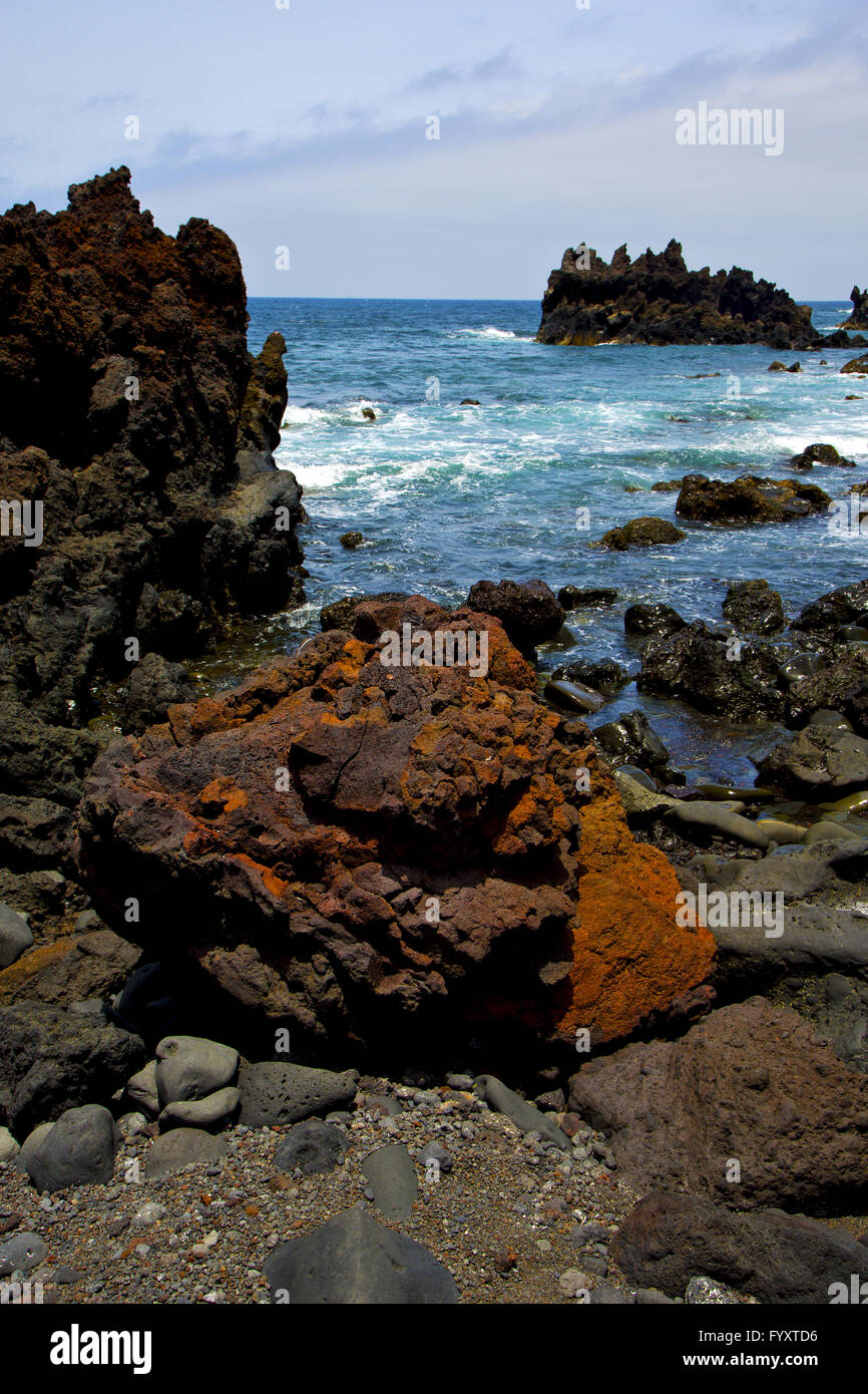 stone beach and summer Stock Photo - Alamy