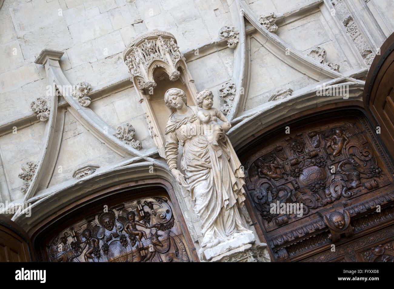 St Pierre Church Entrance, Avignon; France Stock Photo - Alamy