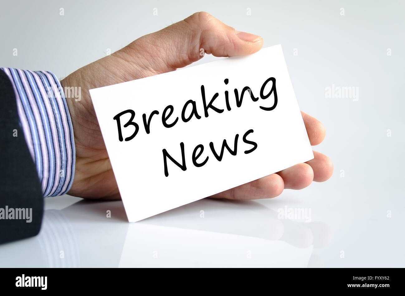Breaking news text concept Stock Photo - Alamy
