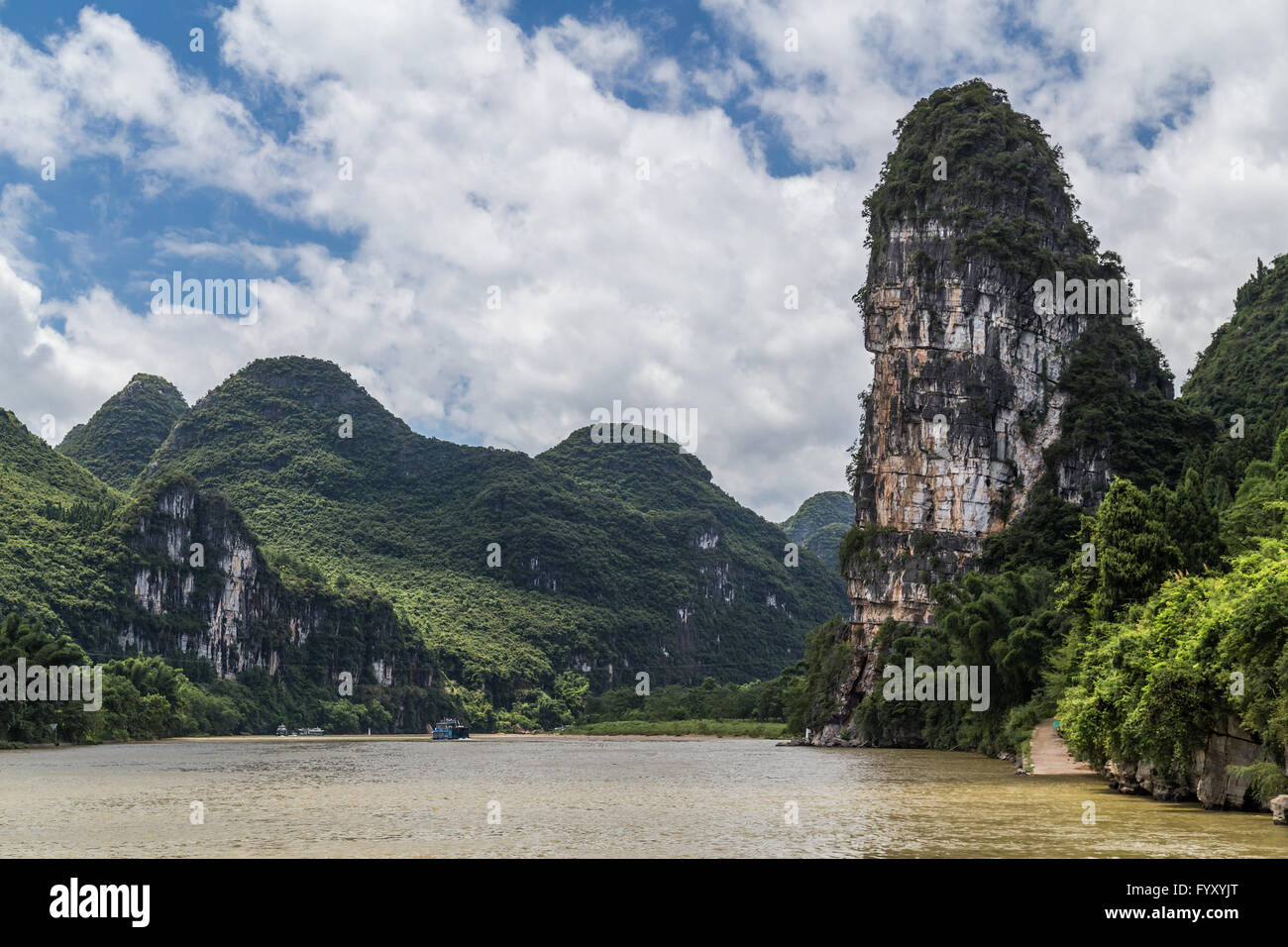 Karst mountains and limestone peaks of Li river in China Stock Photo ...