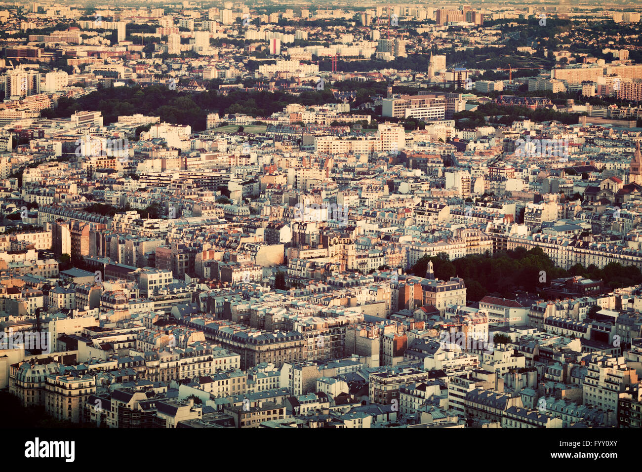 Paris flats building hi-res stock photography and images - Alamy