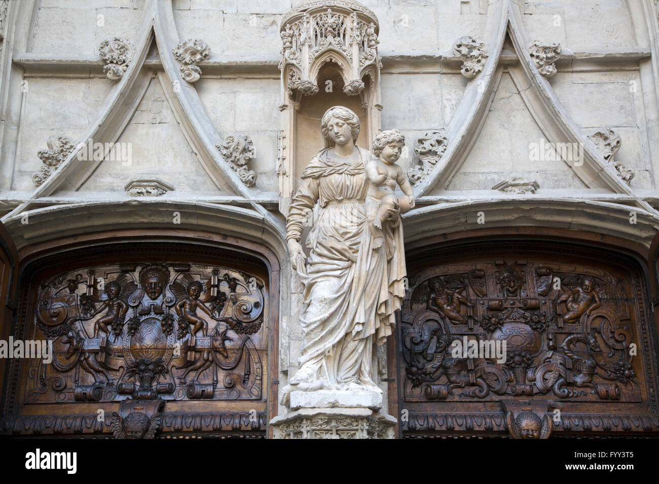 St Pierre Church Entrance, Avignon; France Stock Photo - Alamy
