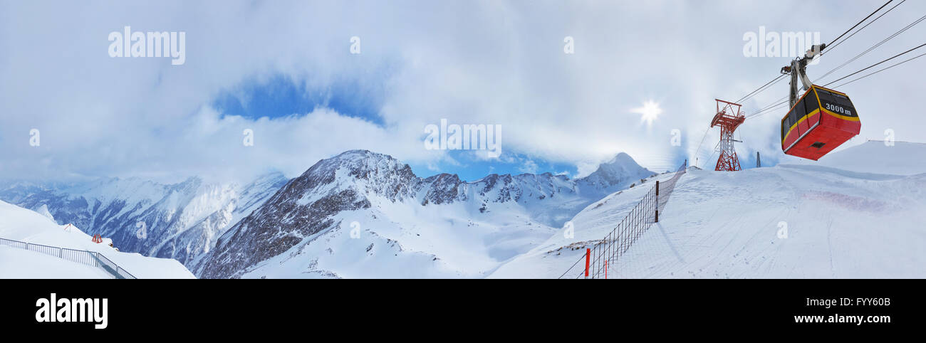 Glacier funicular hi-res stock photography and images - Alamy