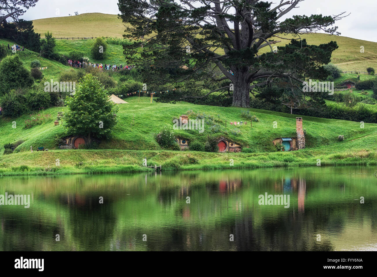 hobbiton movie set Stock Photo - Alamy