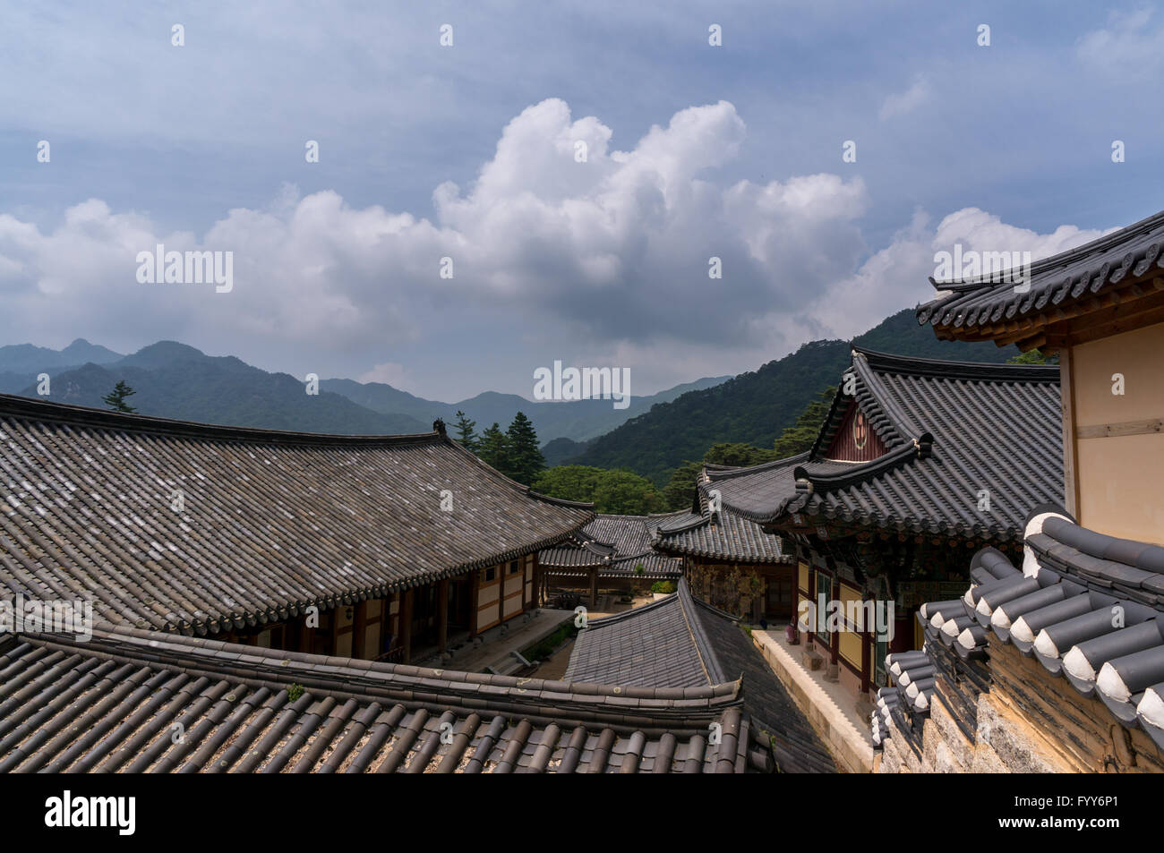 Haeinsa temple hi-res stock photography and images - Alamy