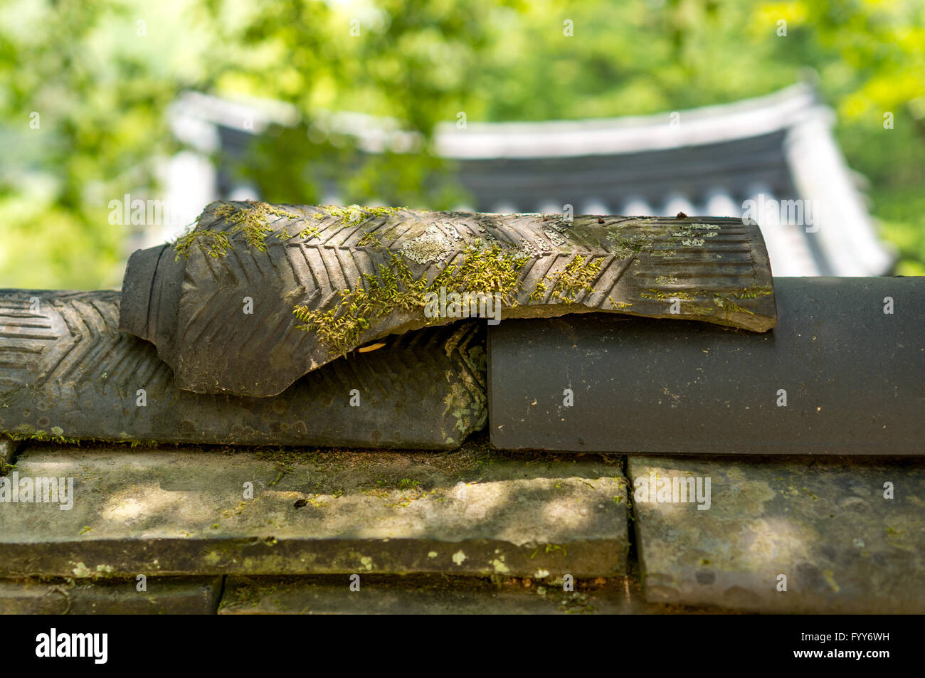 Korean roof tile hi-res stock photography and images - Alamy