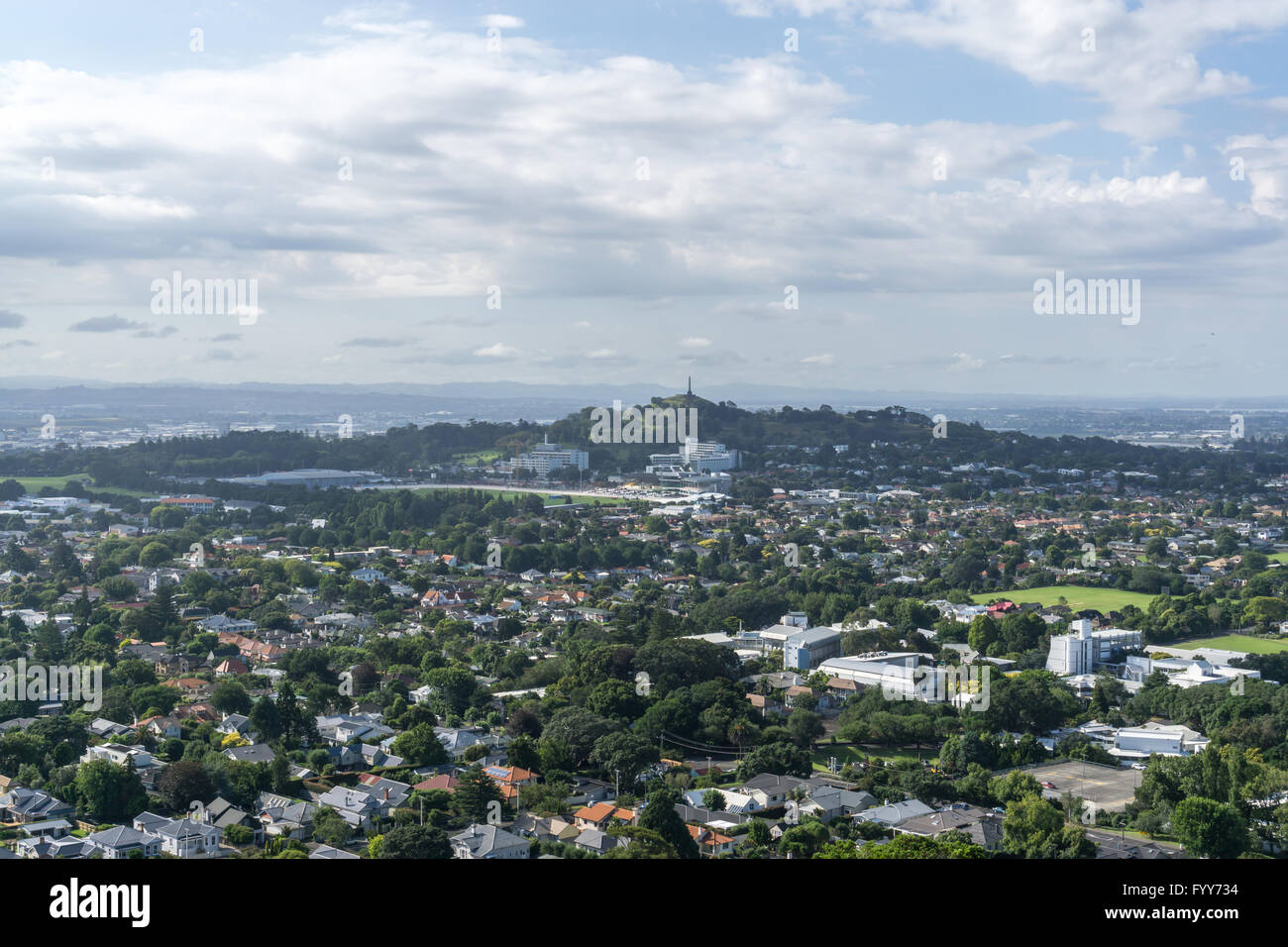 One tree hill auckland city hi-res stock photography and images - Alamy
