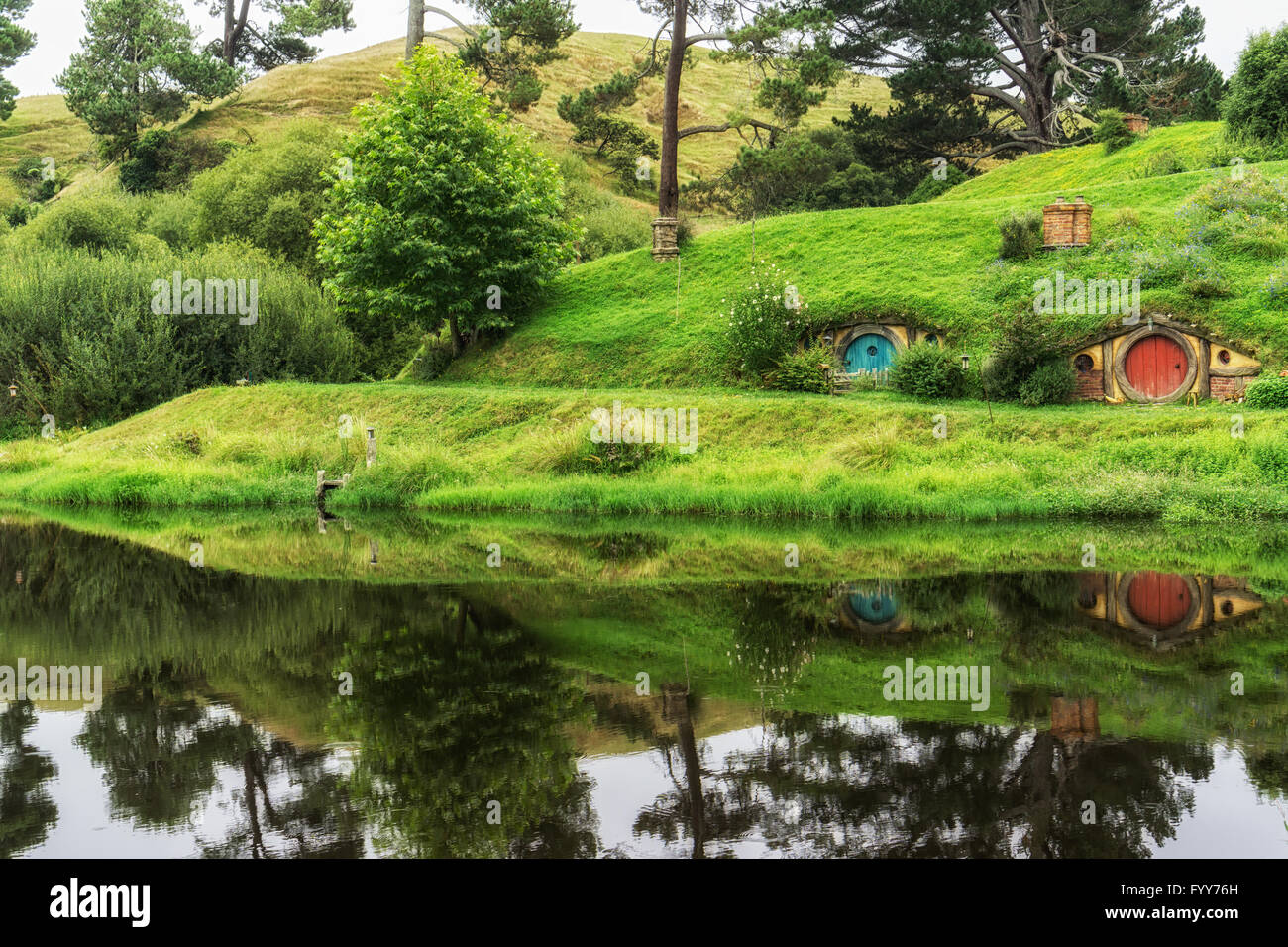 hobbiton movie set Stock Photo - Alamy