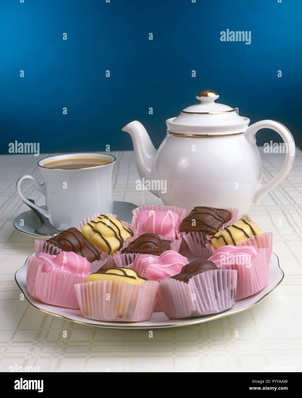 An English classic of afternoon tea, inside Stock Photo - Alamy
