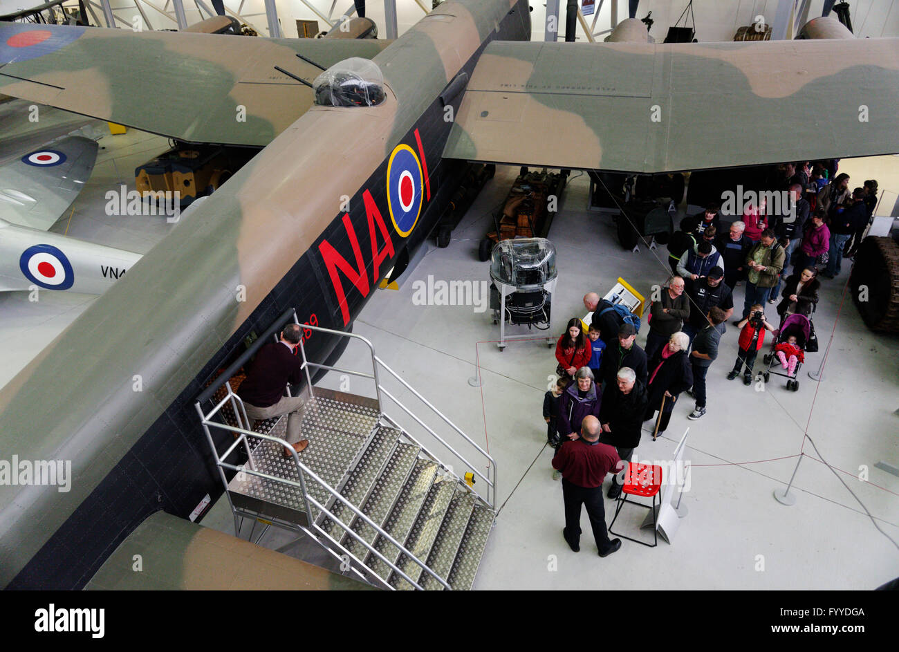 Lancaster bomber wwii hi-res stock photography and images - Alamy