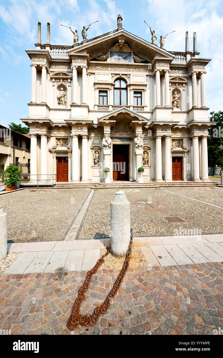 building old architecture in and sunlight Stock Photo - Alamy