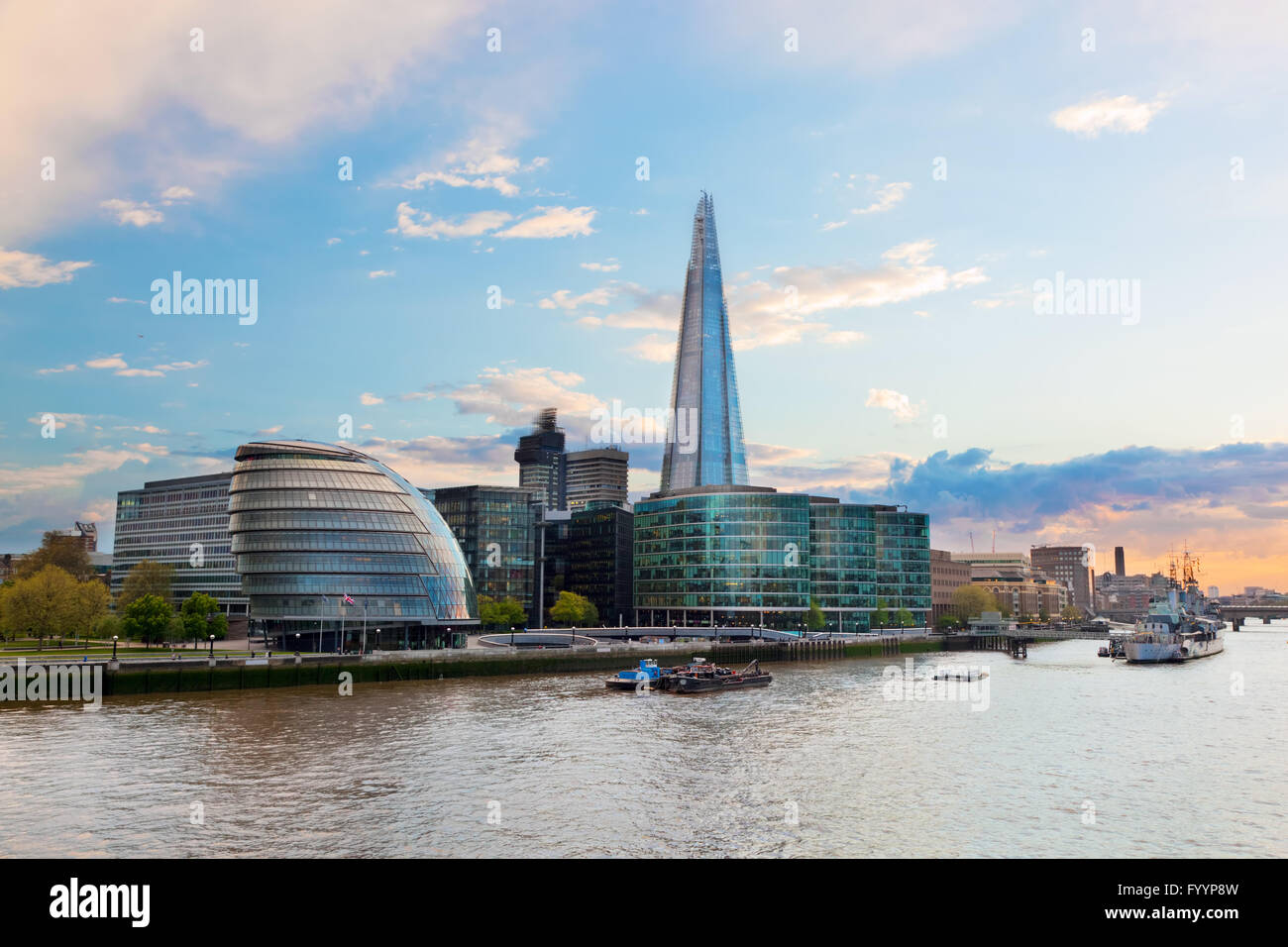 City of london at sunset hi-res stock photography and images - Alamy