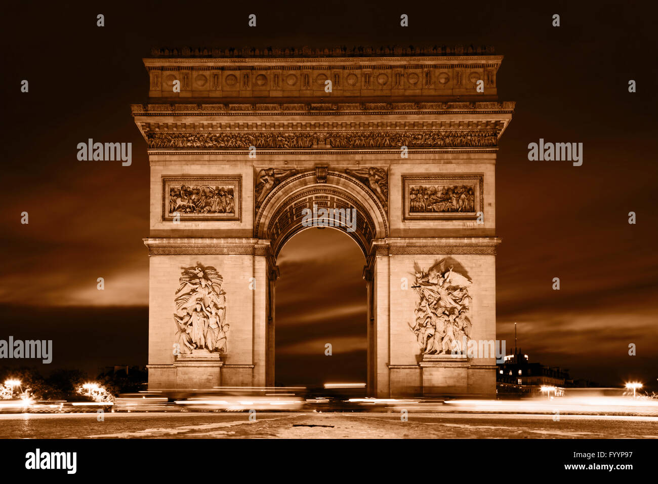 France building the arc de triomphe de hi-res stock photography and images - Alamy