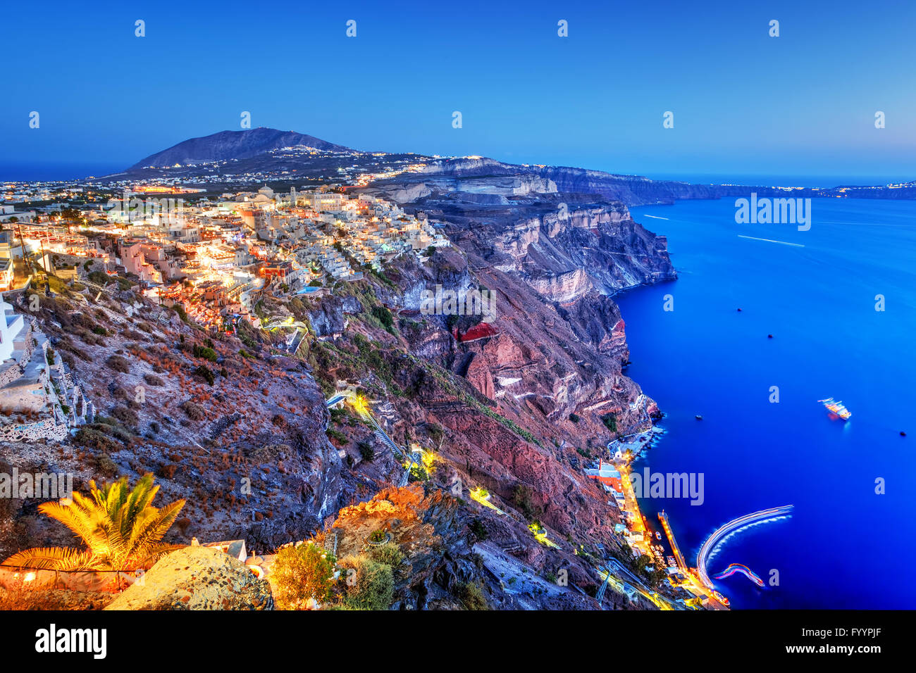 Fira harbour hi-res stock photography and images - Alamy