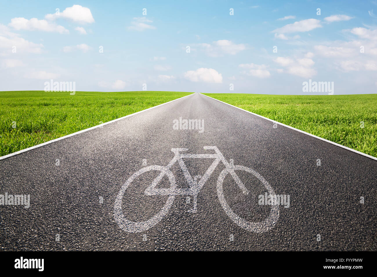 Bike race route hi-res stock photography and images - Alamy