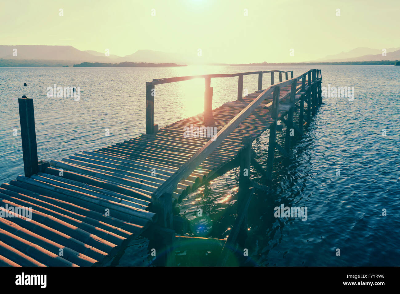 Boardwalk on the beach Stock Photo - Alamy