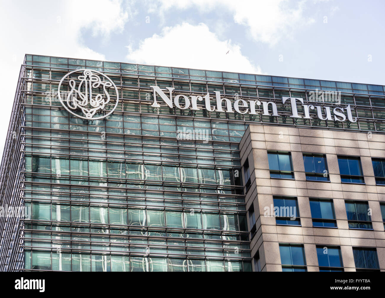 Logo or sign for Northern Trust in Canary Wharf Stock Photo - Alamy