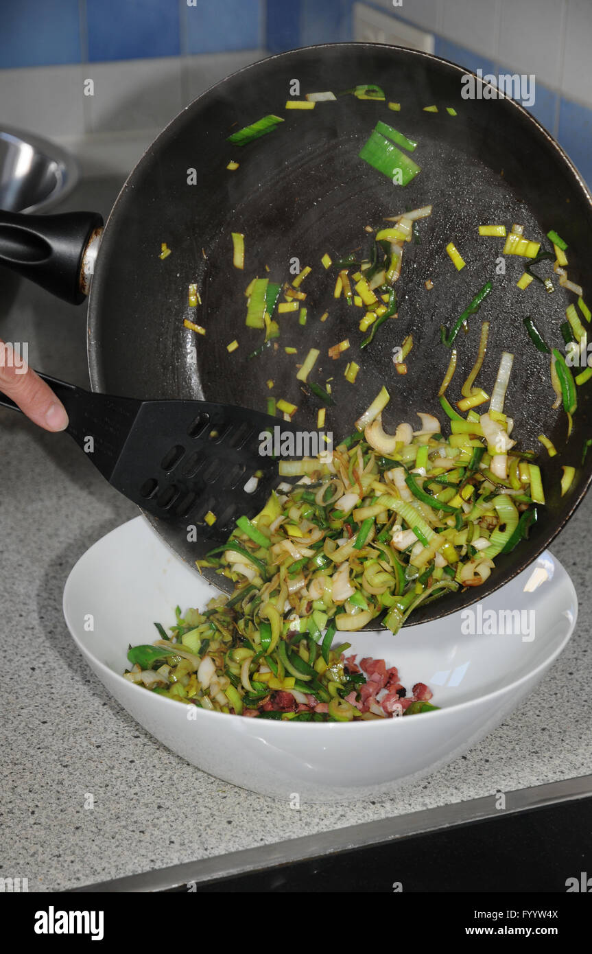 Reife kartoffeln hi-res stock photography and images - Alamy