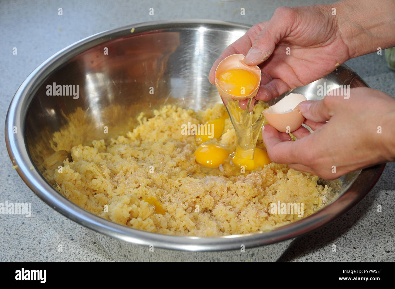 Kartoffelblueten hi-res stock photography and images - Alamy