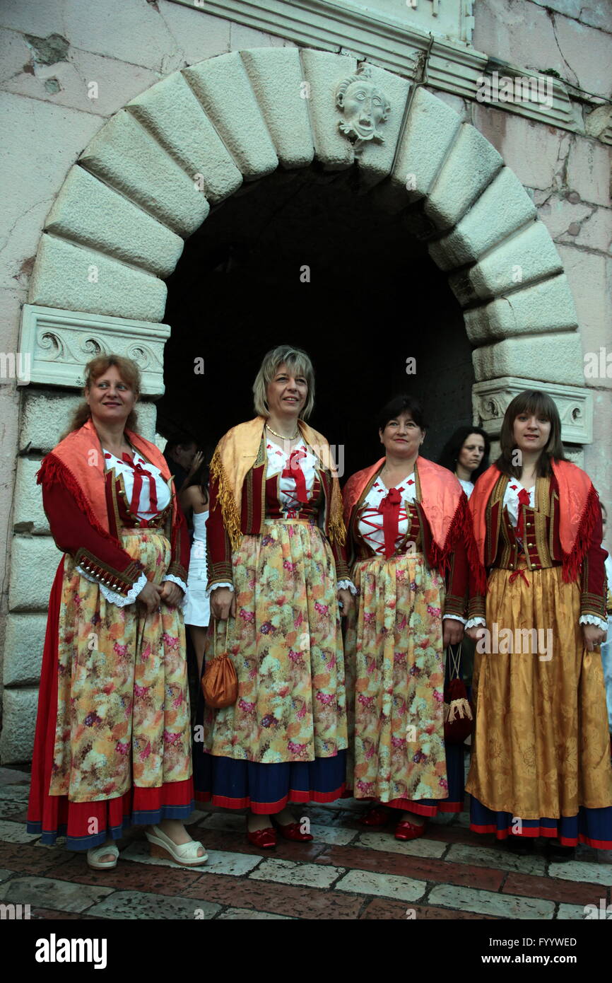 Balkan women hi-res stock photography and images - Alamy