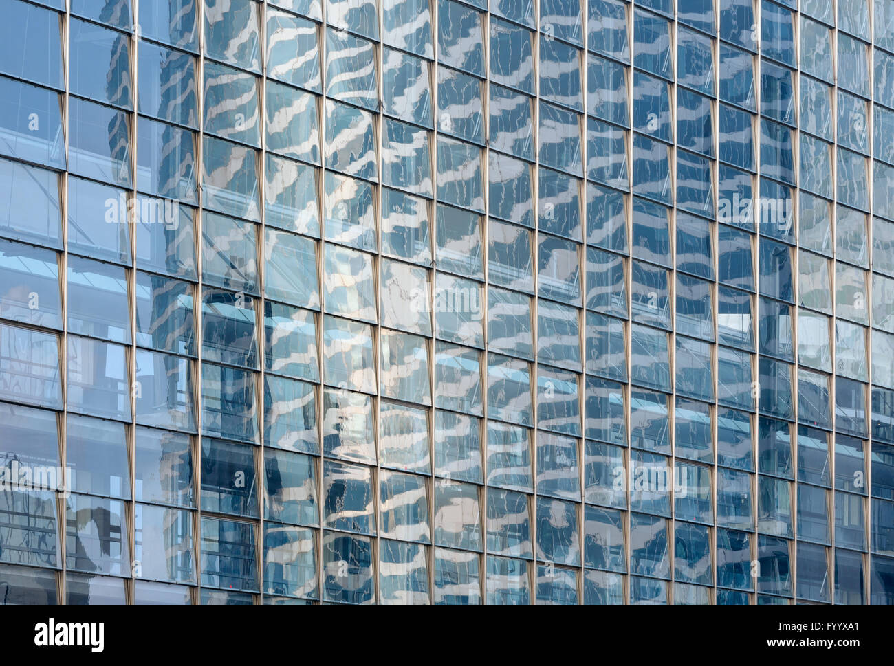 Wall of skyscraper (background Stock Photo - Alamy