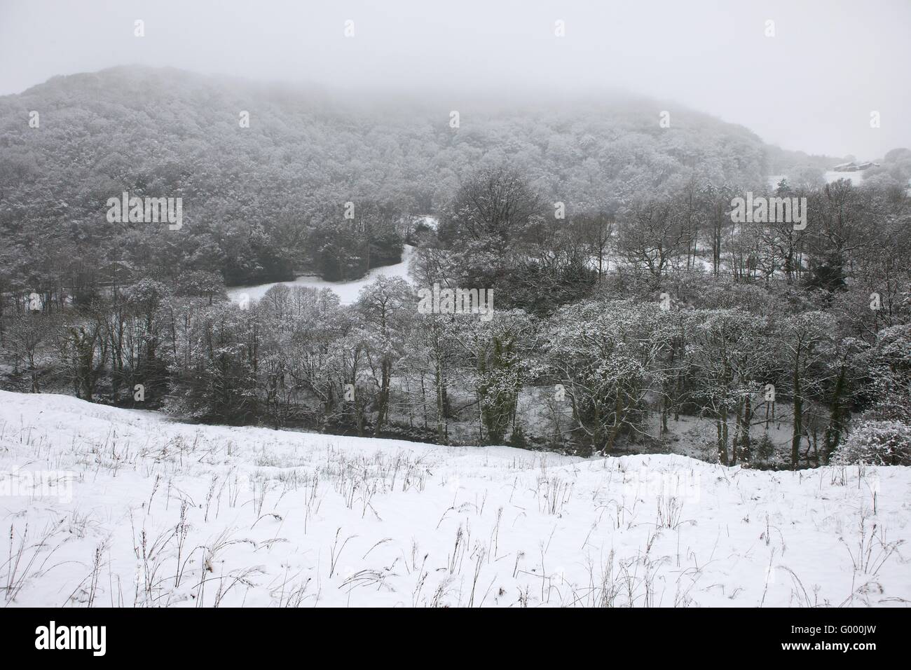 Hebden bridge yorkshire hills hi-res stock photography and images - Alamy