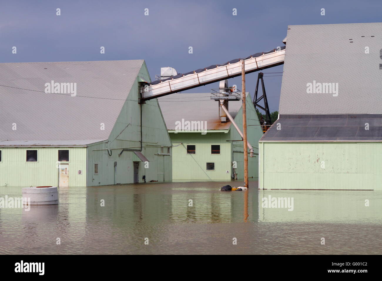 Overflowing river hi-res stock photography and images - Alamy