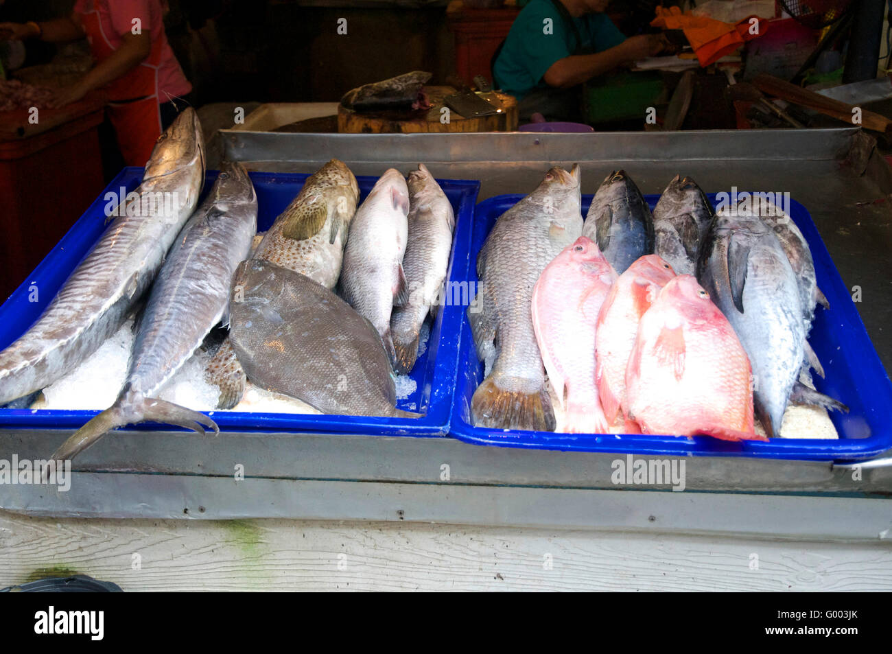 Covered display hi-res stock photography and images - Alamy