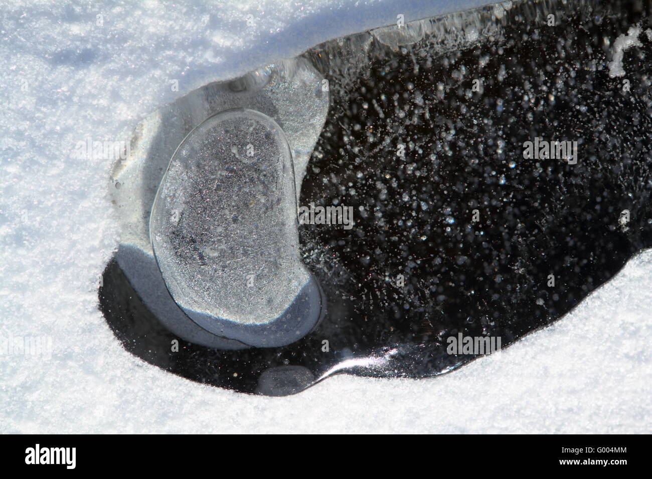 Frozen pond on cold hi-res stock photography and images - Alamy
