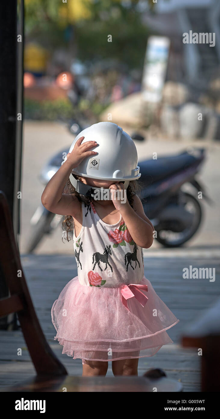 Funny child hi-res stock photography and images - Alamy