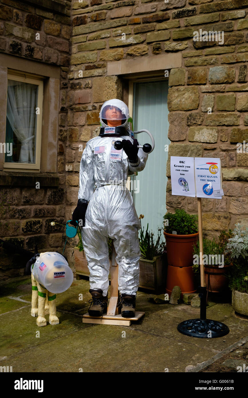 Wray Scarecrow Festival Stock Photo - Alamy