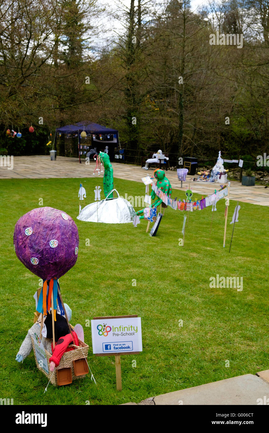 Wray Scarecrow Festival Stock Photo - Alamy