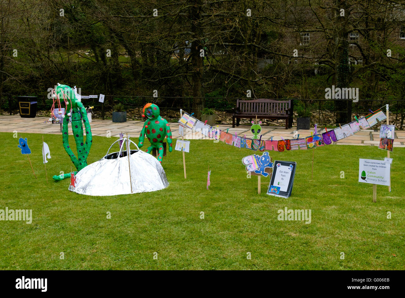 Wray Scarecrow Festival Stock Photo - Alamy