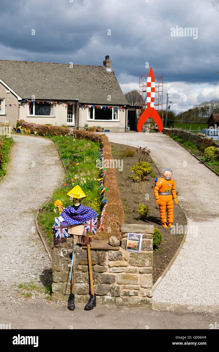 Wray Scarecrow Festival Stock Photo - Alamy