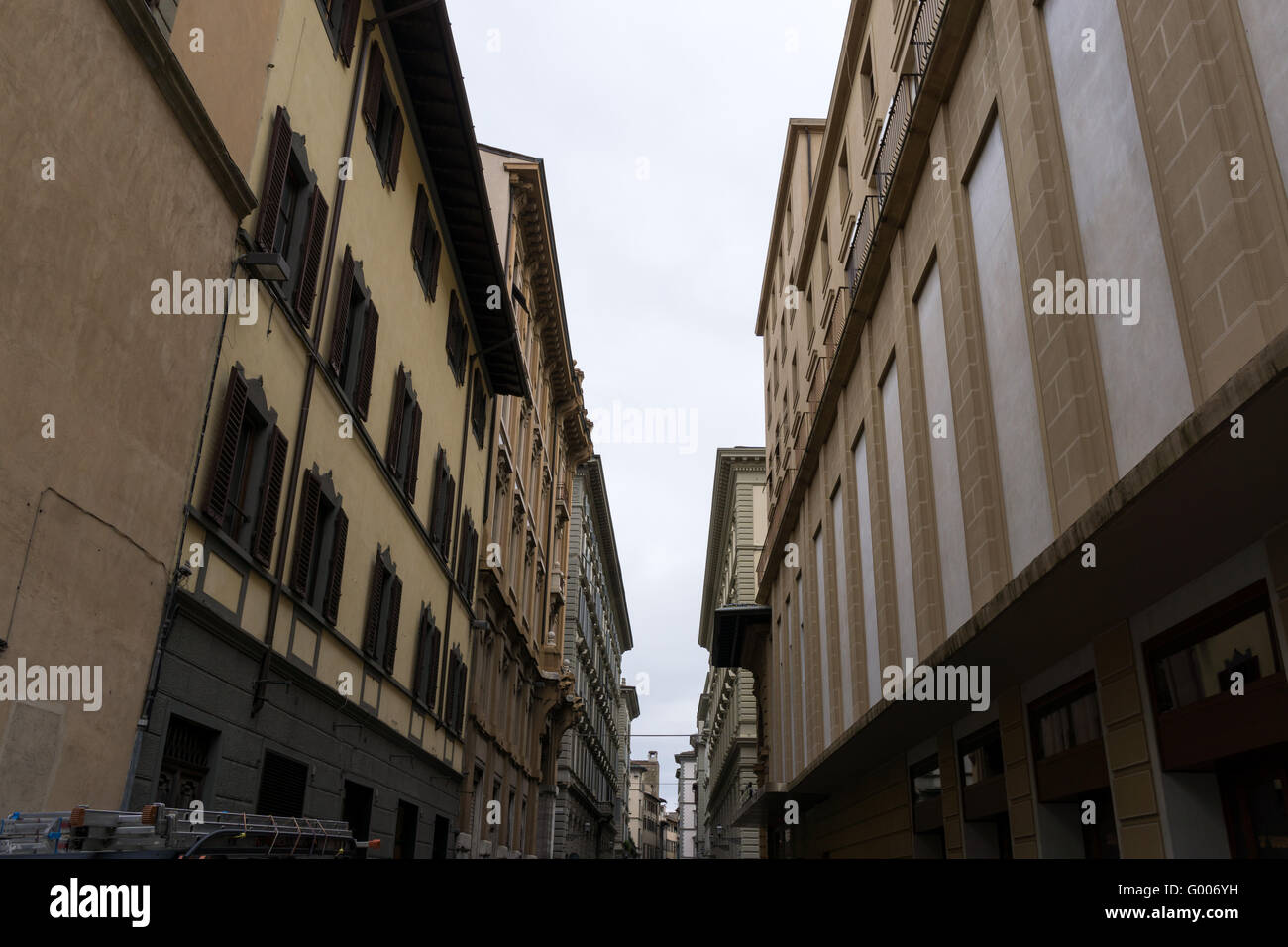 Florentine homes and buildings hi-res stock photography and images - Alamy